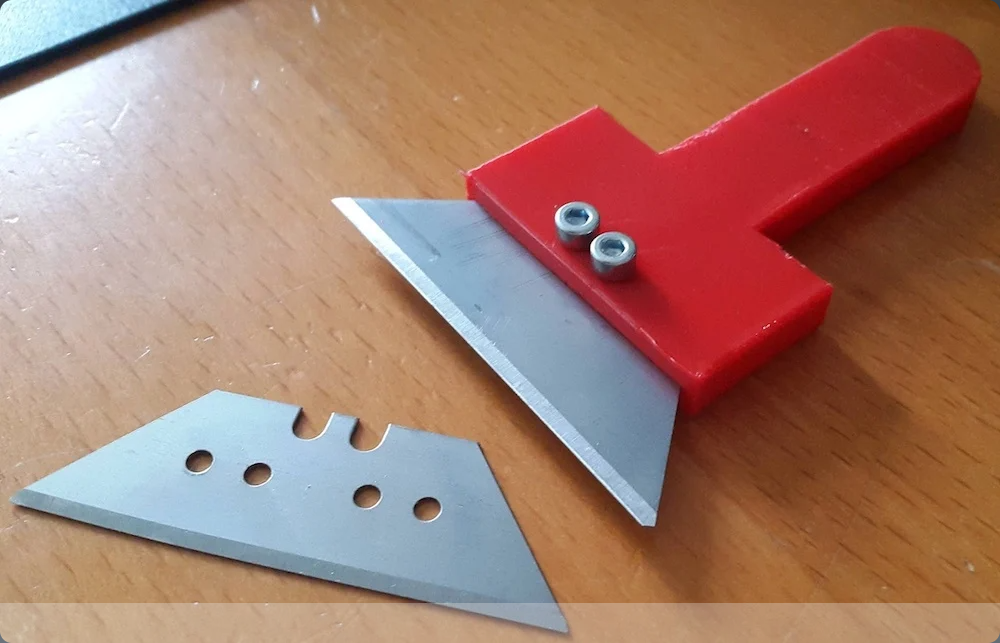 Trapezoid Blade Box Cutter Bed Scraper - U0062893509 | Nexprint: Free ...