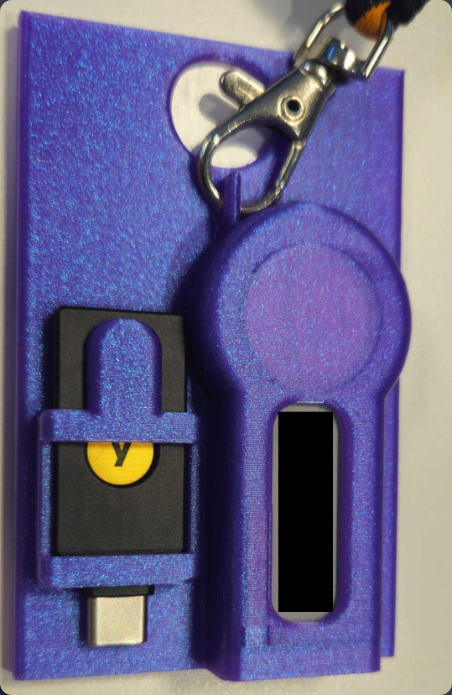 Badge with RSA and Yubikey holder. - U0058726107 | Nexprint: Free 3D ...